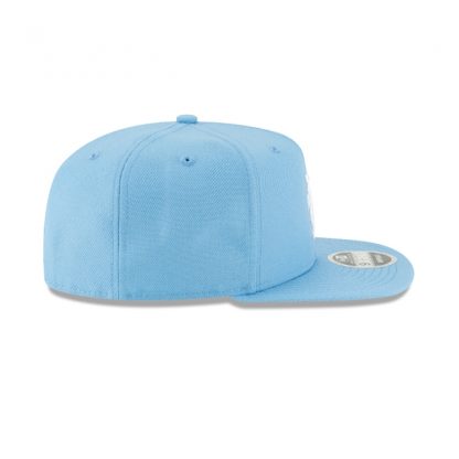 light blue fitted hat - emeraldwoodsgc.com